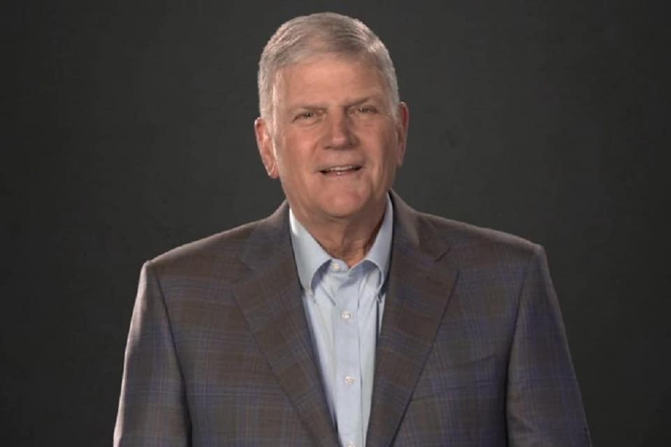 ‘This New Year, start it off right’ - The Billy Graham Evangelistic ...